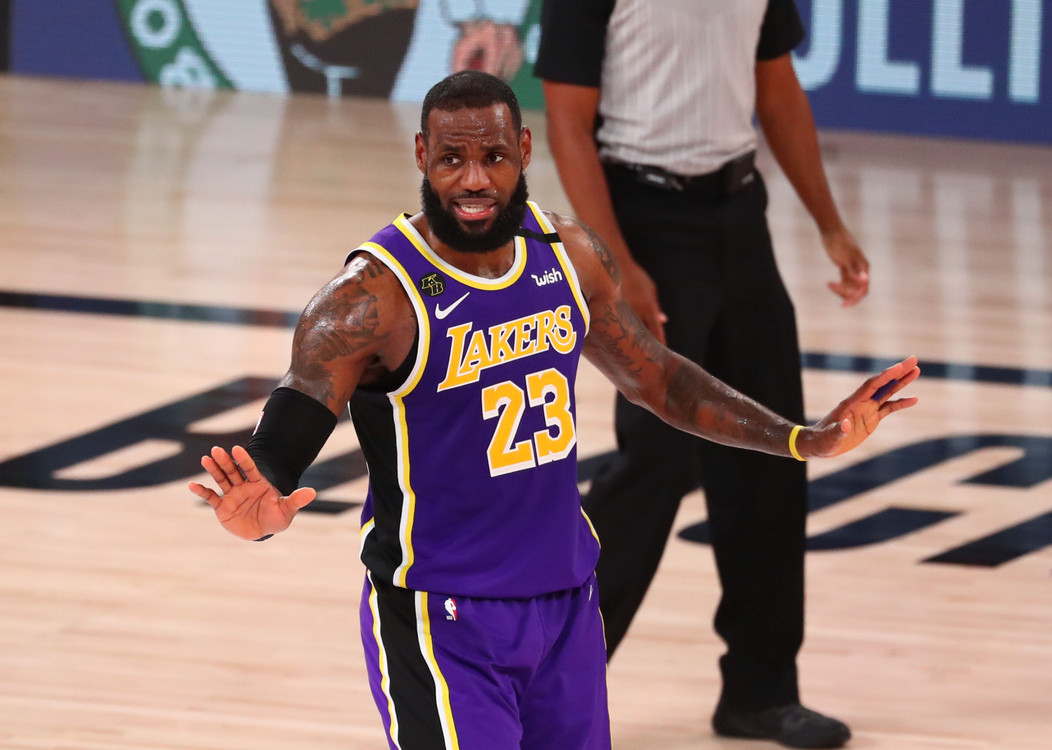 LeBron James Not Charged, but Gambling Investigation Raises NBA ...