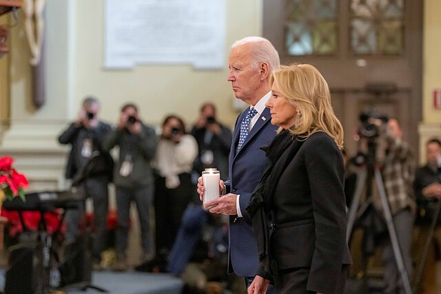 Jill Biden Eyes $30 Million Tell-All Book Deal, Takes Aim at Obama ...
